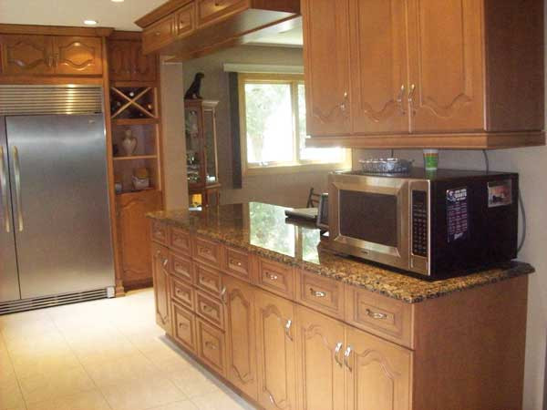 Custom - Traditional Oak Kitchen | Gothic Furniture