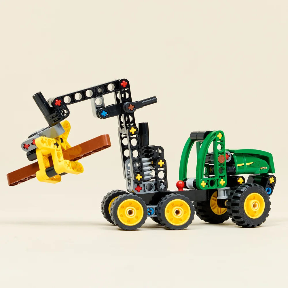 LEGO Technic 42218 John Deere 1470H Wheeled Harvester - Toy Store
