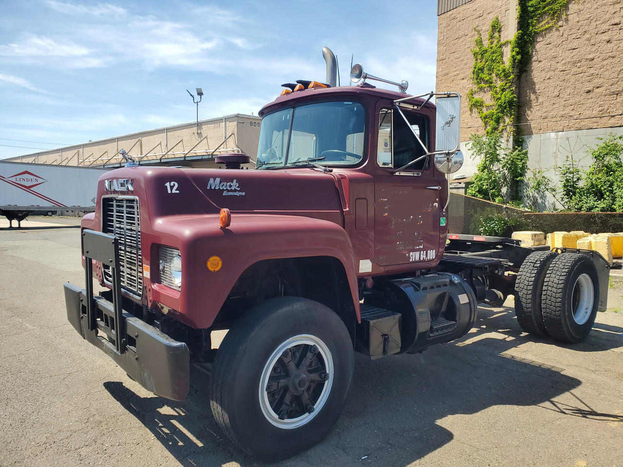 antique trucks for sale mack peterbilt freightliner international