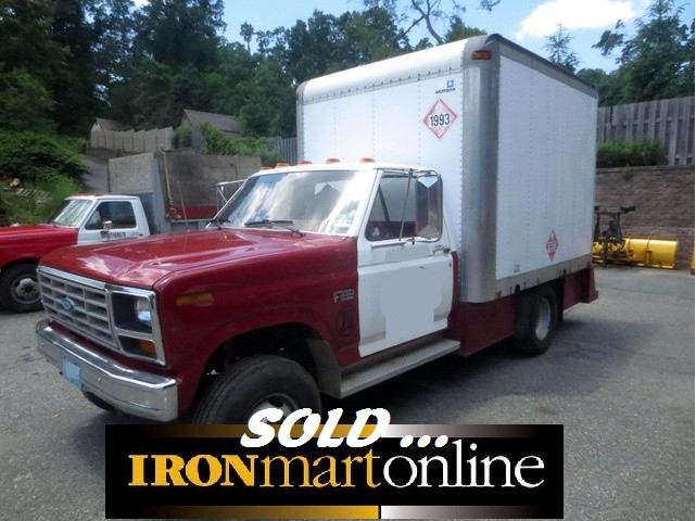 1986 F-350 4x4 Box / Lube Truck‏ used for sale