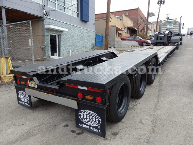 Mack CL713 Tri Axle Tractor with 55 Ton Lowboy used for sale