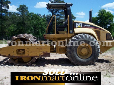 Caterpillar CP563E 84" Padfoot Compactor used for sale