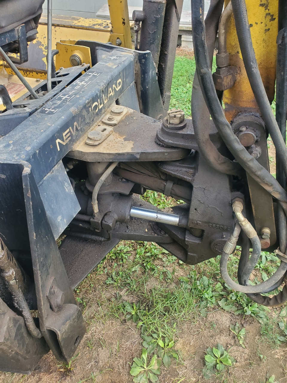 NEW HOLLAND LB620 - Articulated Backhoe Loader, 2 Stick Control Ext-A ...