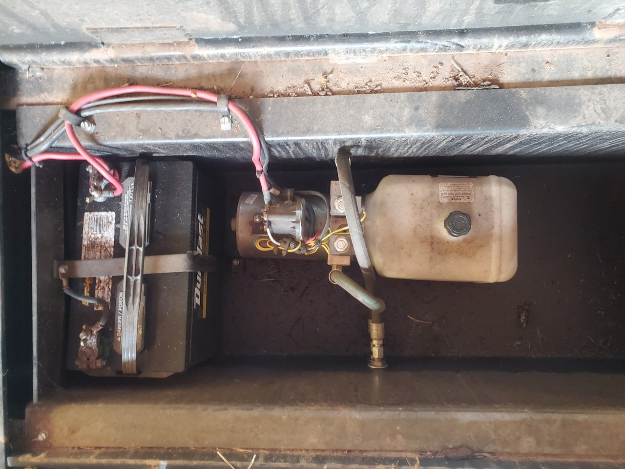 Used 20Ton Tag-a Long Trailer - Eager Beaver 20XPT