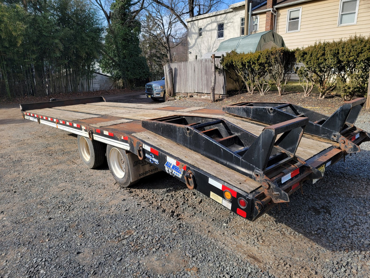 EAGER BEAVER 20XPT High Tensile 20 Ton Tag Trailer