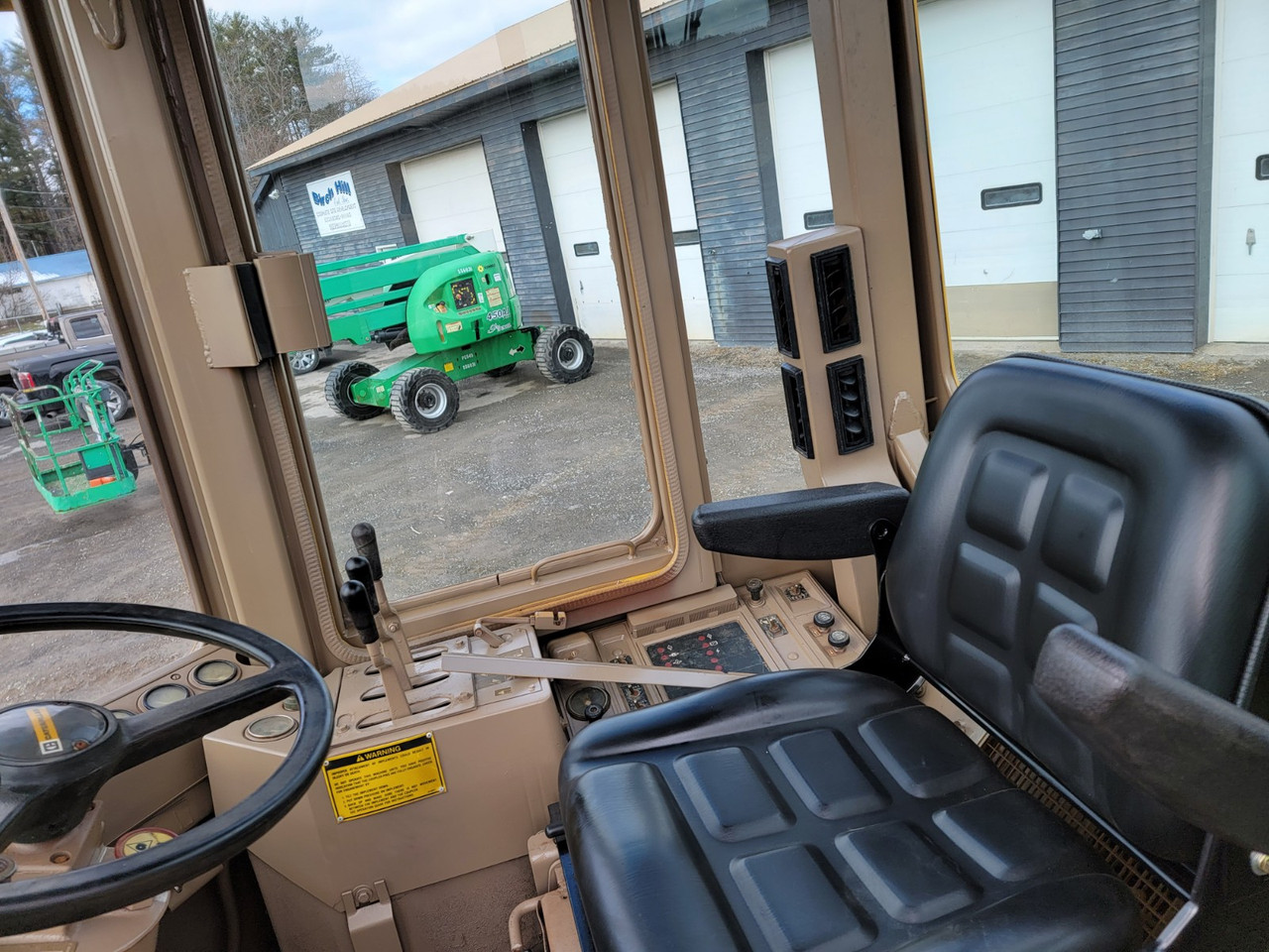 CAT IT28B WHEEL LOADER