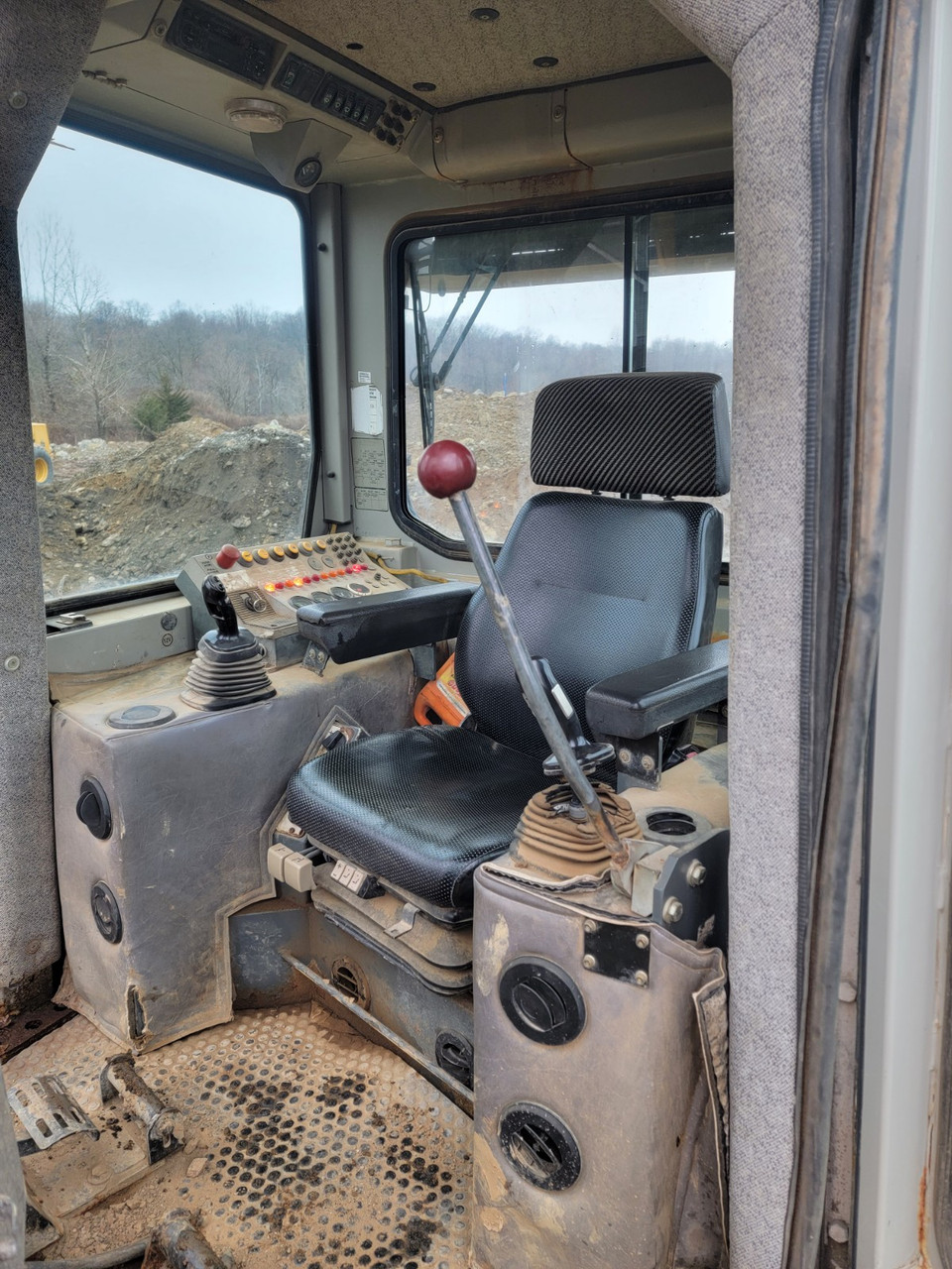 JOHN DEERE 1050C DOZER