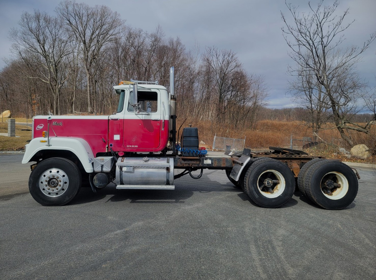 MACK SUPERLINER RW613