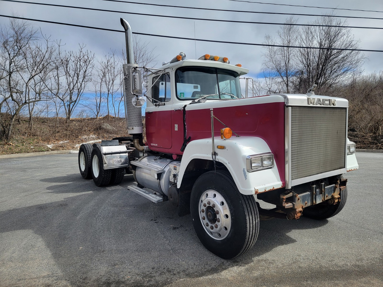 MACK SUPERLINER RW613