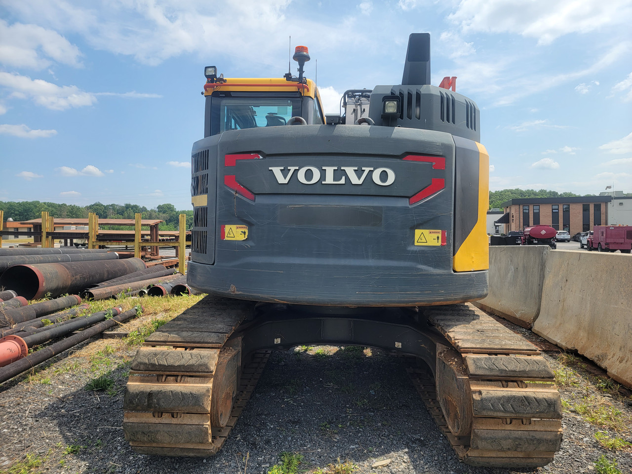 VOLVO ECR145EL Excavator