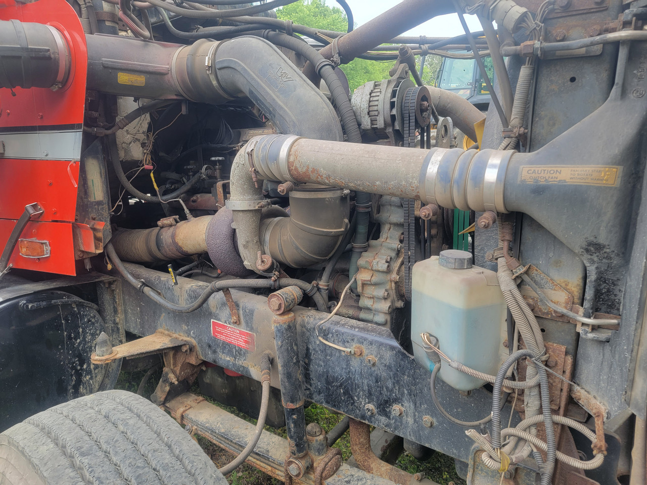 WESTERN STAR 4964F Tandem Axle Dump