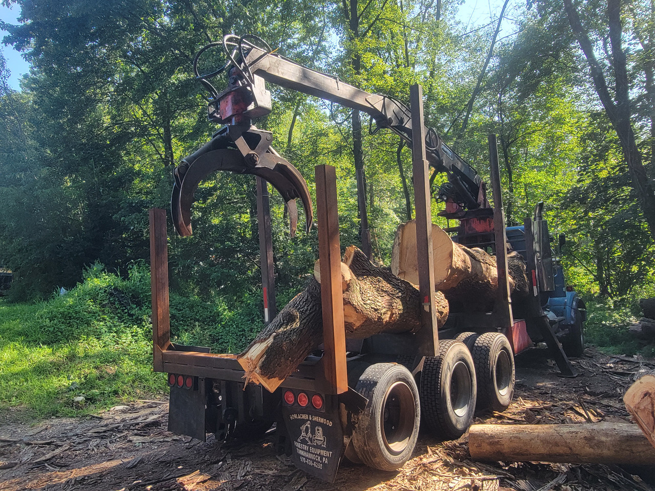 WESTERN STAR 4864 - Tri Axle Log Truck with Prentice 120 Log Loader