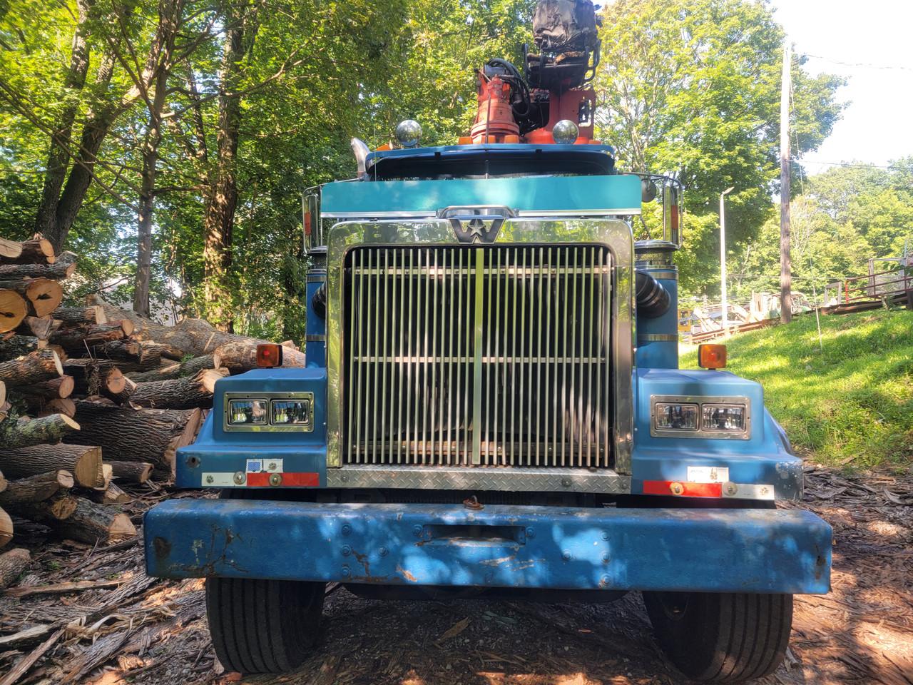 WESTERN STAR 4864 - Tri Axle Log Truck with Prentice 120 Log Loader