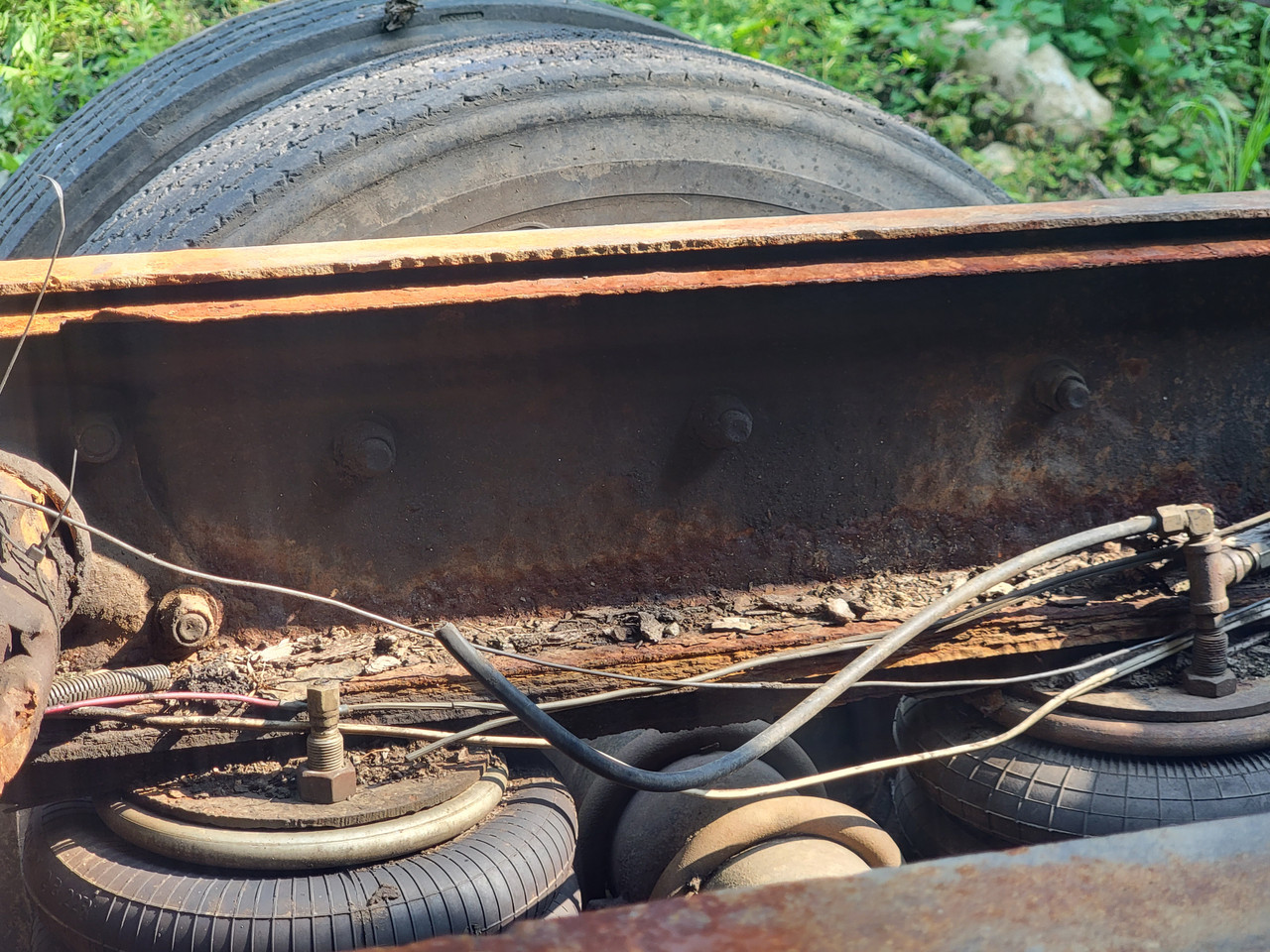 WESTERN STAR 4864 - Tri Axle Log Truck with Prentice 120 Log Loader