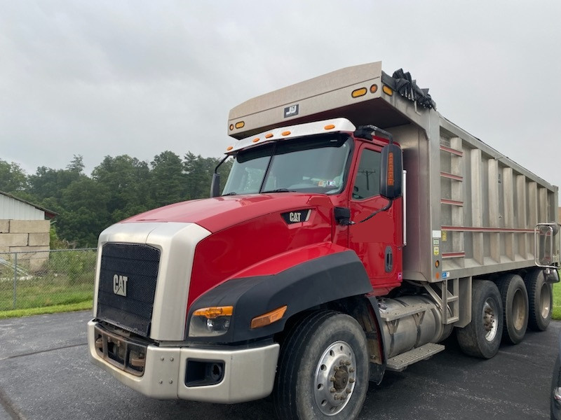 CAT CT660 Tri-Axle Dump - 17'6" J&J Heated Aluminum Body, 8LL Heavy ...