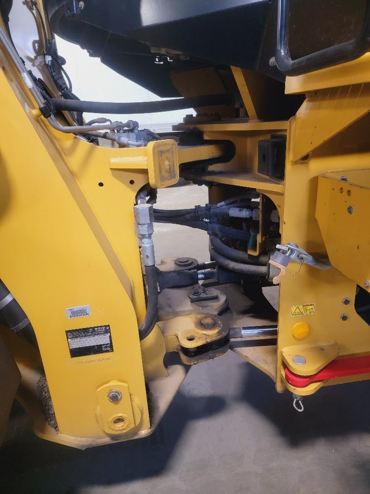 CATERPILLAR 926M WHEEL LOADER