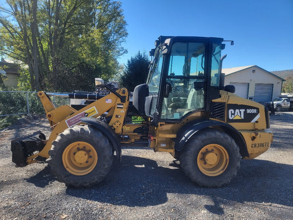 CATERPILLAR 908H2 WHEEL LOADER