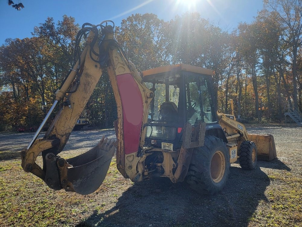 JOHN DEERE 310E Loader Backhoe