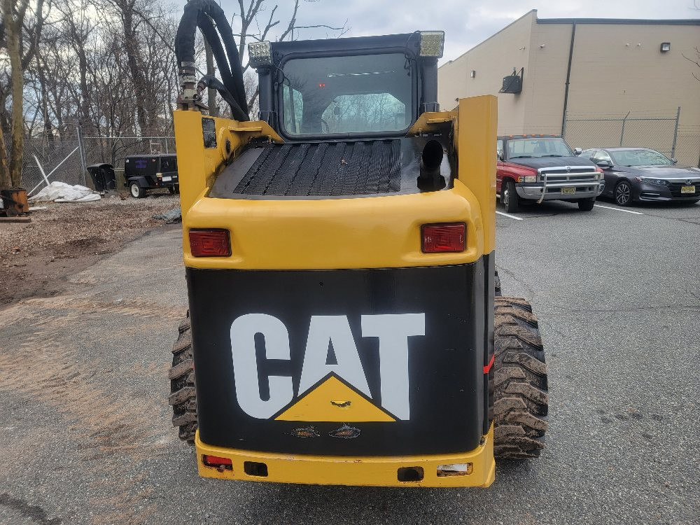 CAT 248B Skid Steer Loader