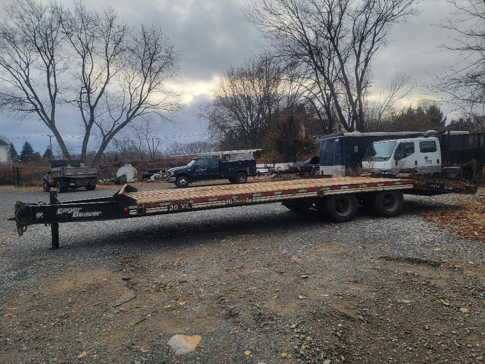 EAGER BEAVER TRAILER 20 TON -Tag-a-Long - Paver