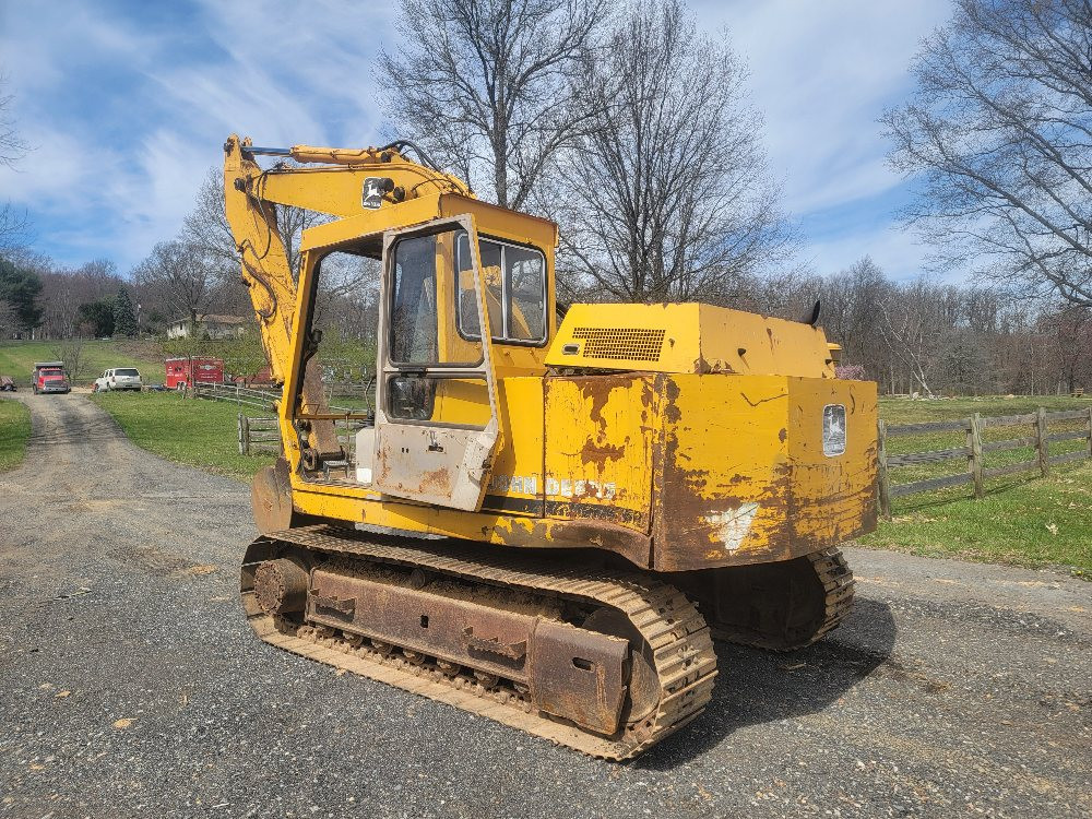 JOHN DEERE 490 EXCAVATOR