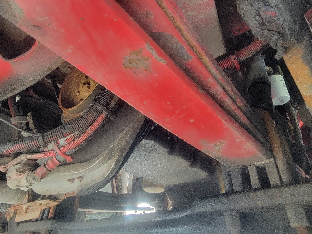 PETERBILT 379 Tri-Axle Dump