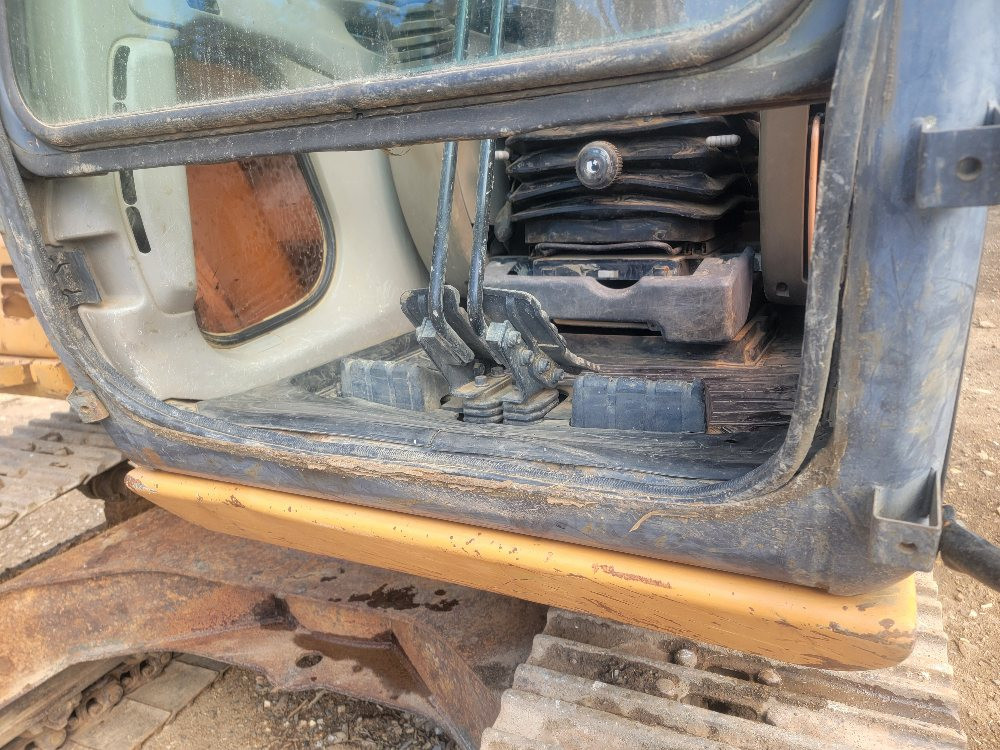 CASE CX160 Excavator