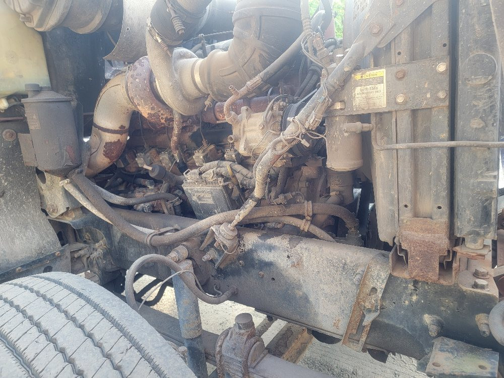 MACK CH613 Tandem Axle Tractor