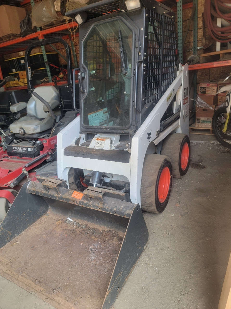 BOBCAT S70 Skid Steer