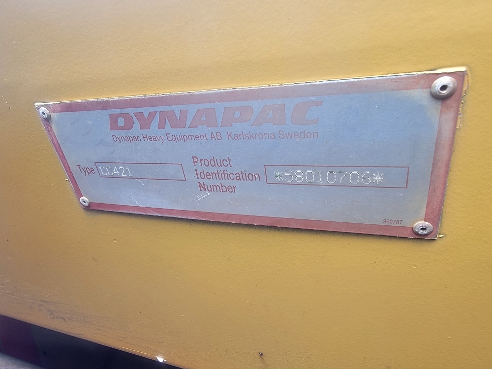 DYNAPAC CC421 Double Vibratory Drum Roller