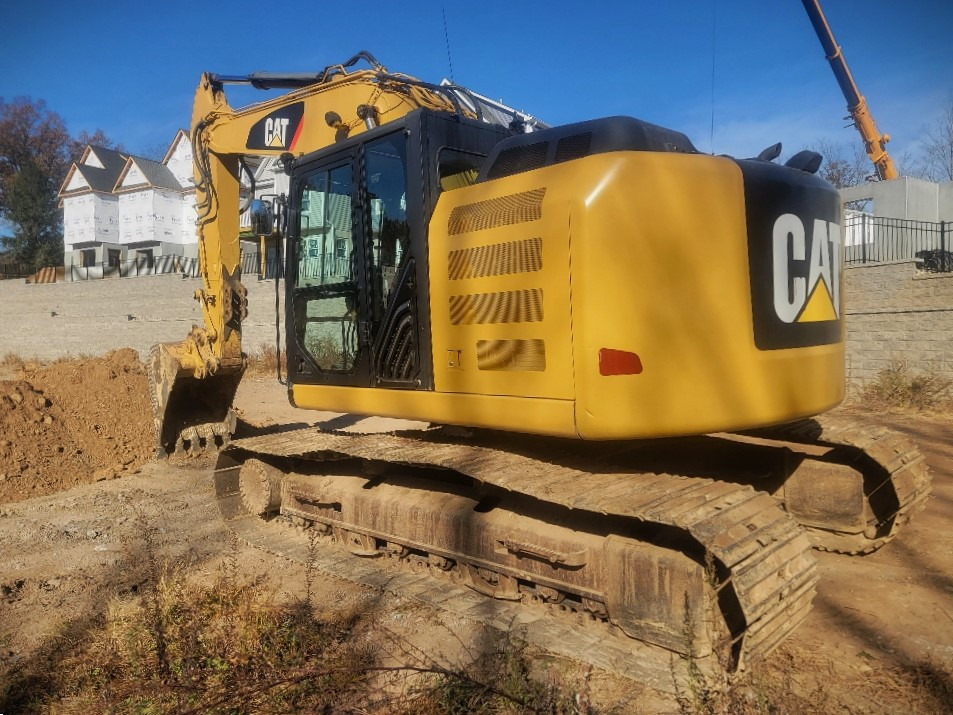 CAT 320E LRR Excavator