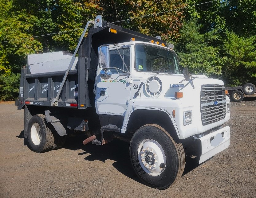 Used Single Axle Dump Trucks