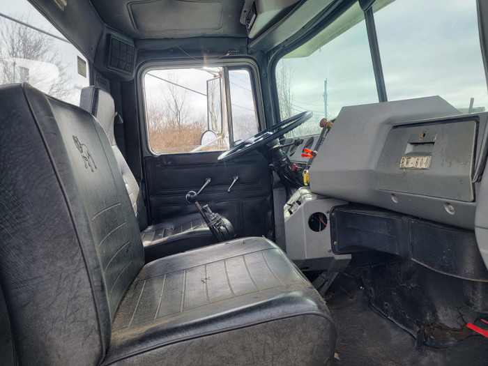 MACK SUPERLINER RW613