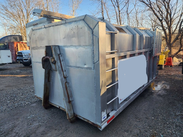20-Yard Aluminum Chip Box