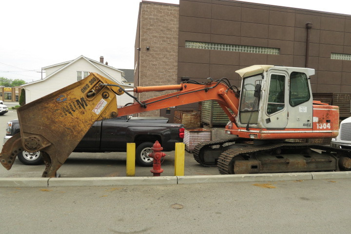 Atlas 1304 Scrap Handler shear crawler excavator