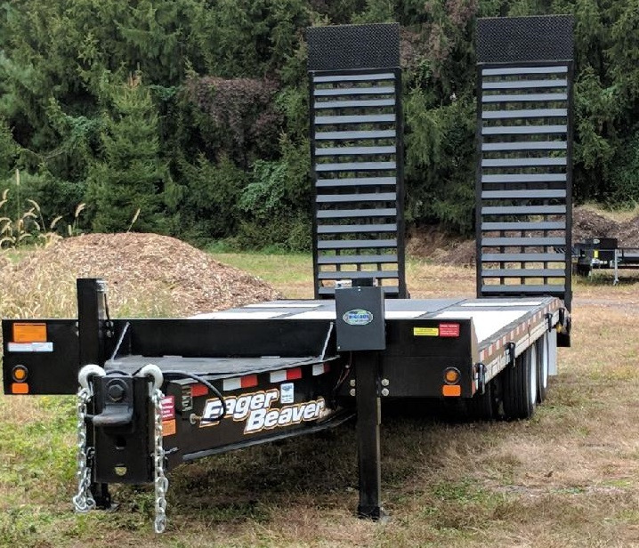 Used 20Ton Tag-a Long Trailer - Eager Beaver 20XPT
