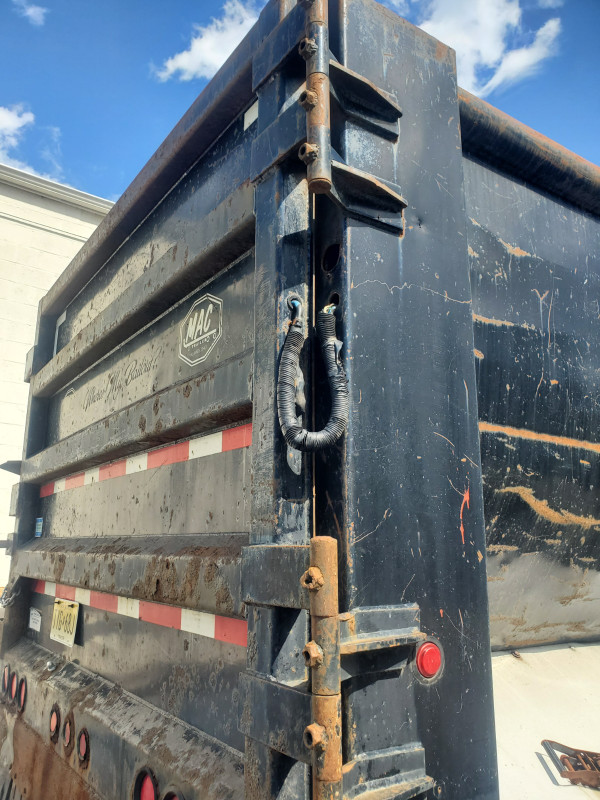 Used MAC AR450 Steel 39' Frameless End Dump Trailer