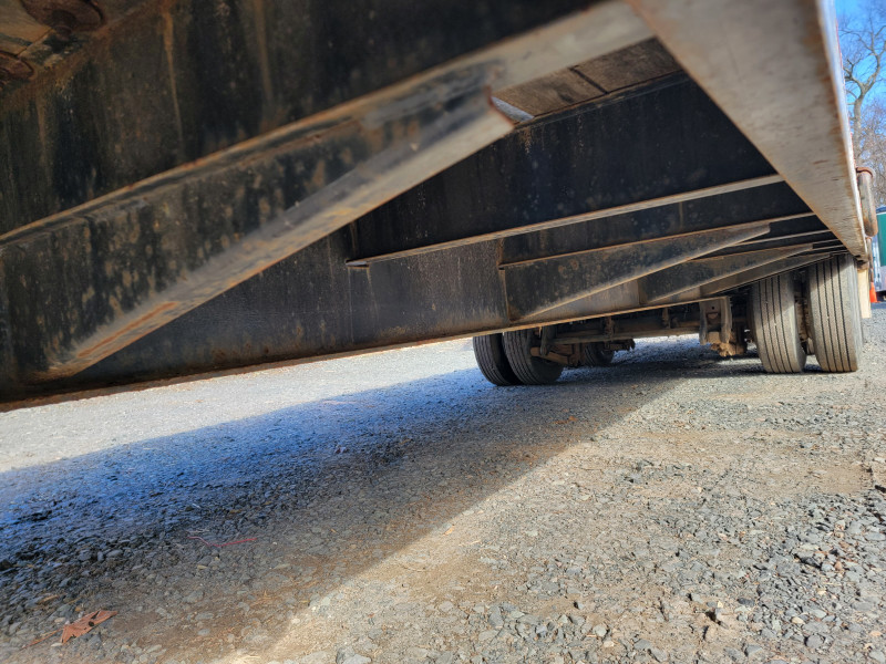 EAGER BEAVER 20XPT High Tensile 20 Ton Tag Trailer