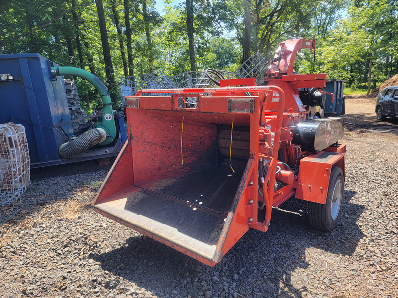 MORBARK Eager Beaver 1621 16" Wood Chipper