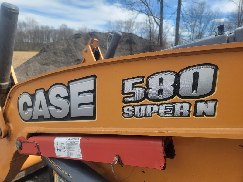 CASE 580 SUPER N Loader Backhoe