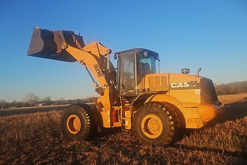 CASE 821E Wheel Loader