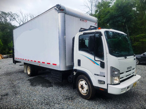 ISUZU NPR Cab Over 20ft Box Truck