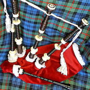 McCallum Bagpipes | J. Higgins, Ltd.