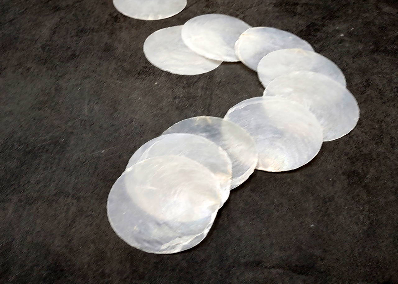Capiz Shells Round Cut White Pearlescent Placuna Placenta (10 shells ...