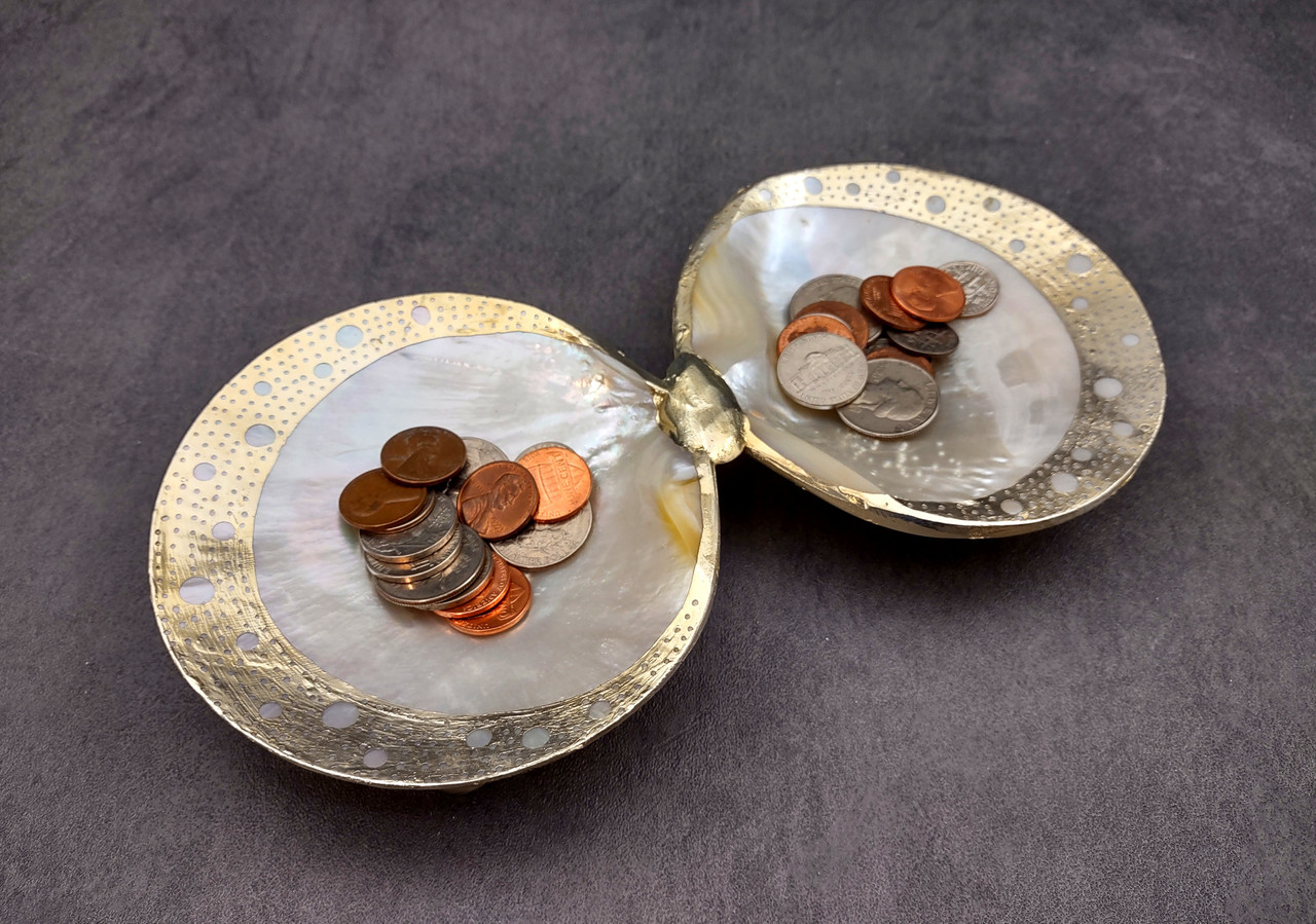 Silver Edged Oyster Seashell Dish Pearl Pinctada Maxima (1 dish approx ...