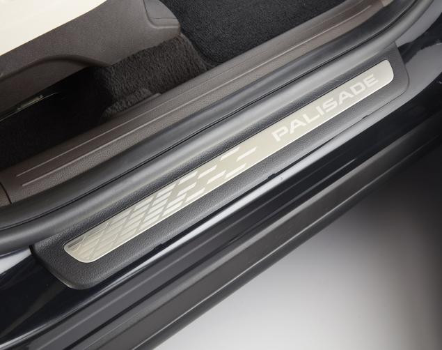 2020-2025 Hyundai Palisade Door Scuff Plates (PAL020) | My Hyundai Store
