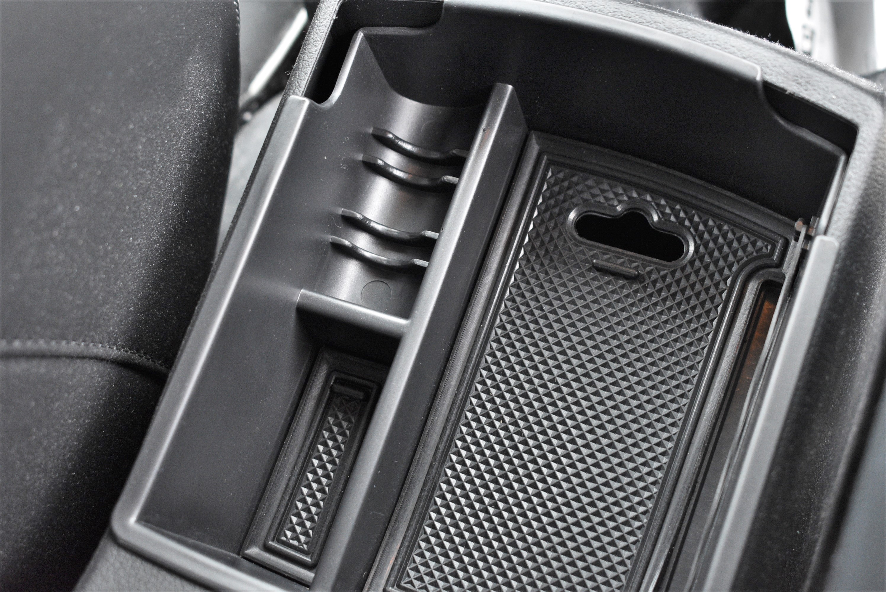 2020 Hyundai Venue Center Console Organizing Tray (VN010) | My Hyundai ...