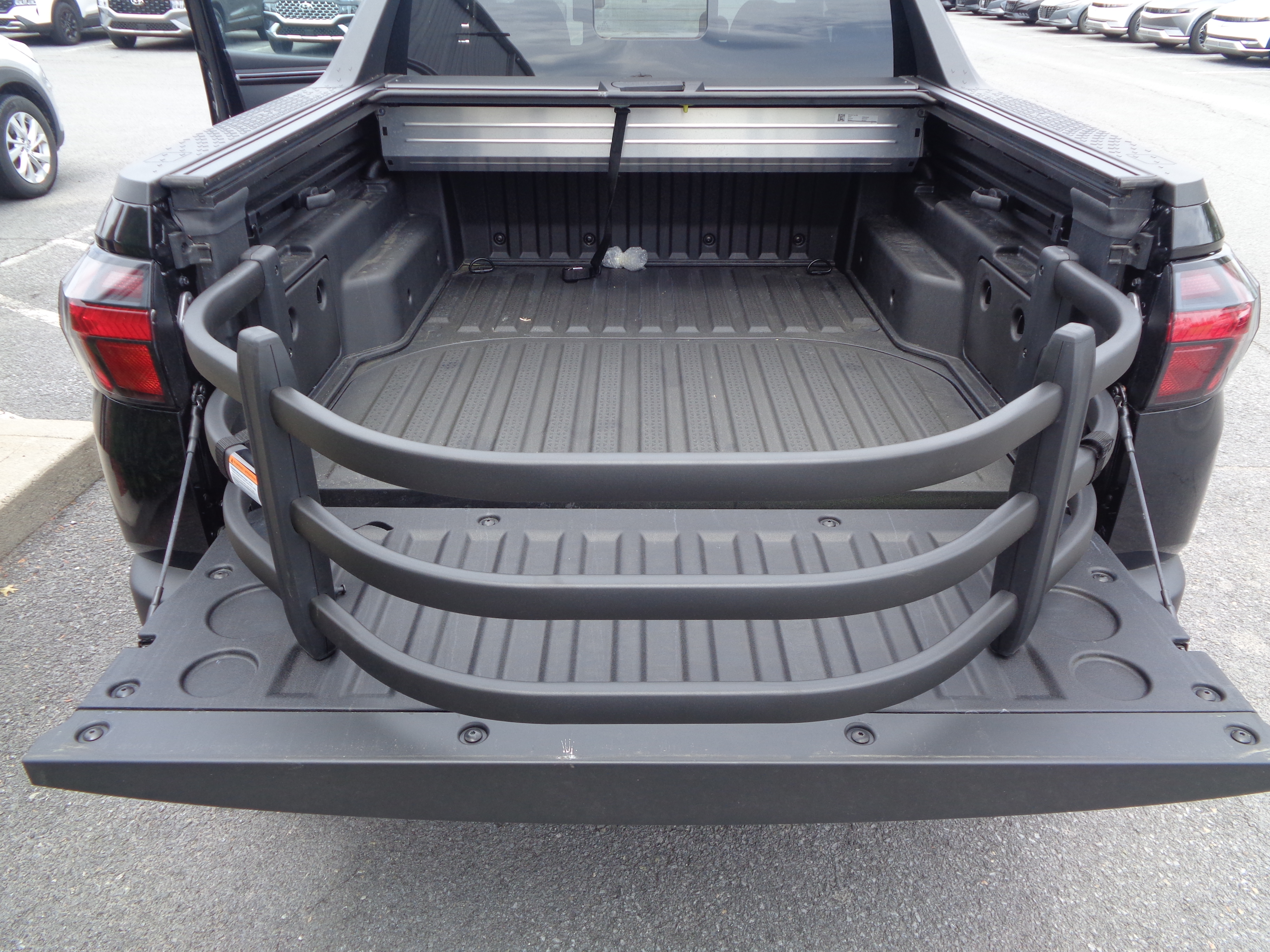 2022-2026 Hyundai Santa Cruz Bed Extender (SCZ016) | My Hyundai Store