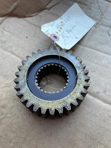 John Deere Pinion AR81329 30T - Derstine's Farm Supply