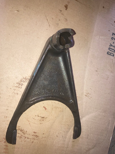 International Lock Fork 527874R3